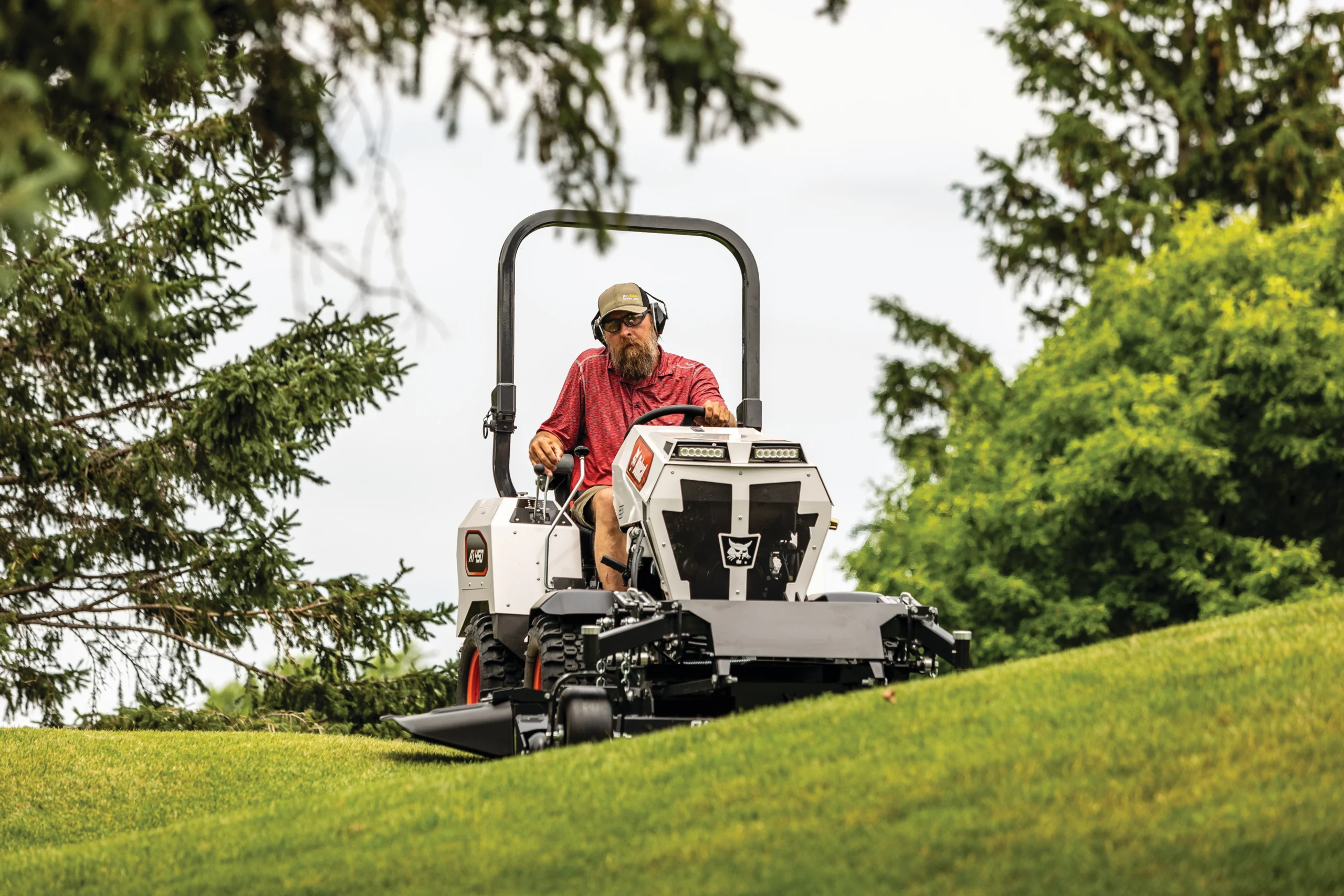 Bobcat Articulating Tractors in Kansas & Missouri